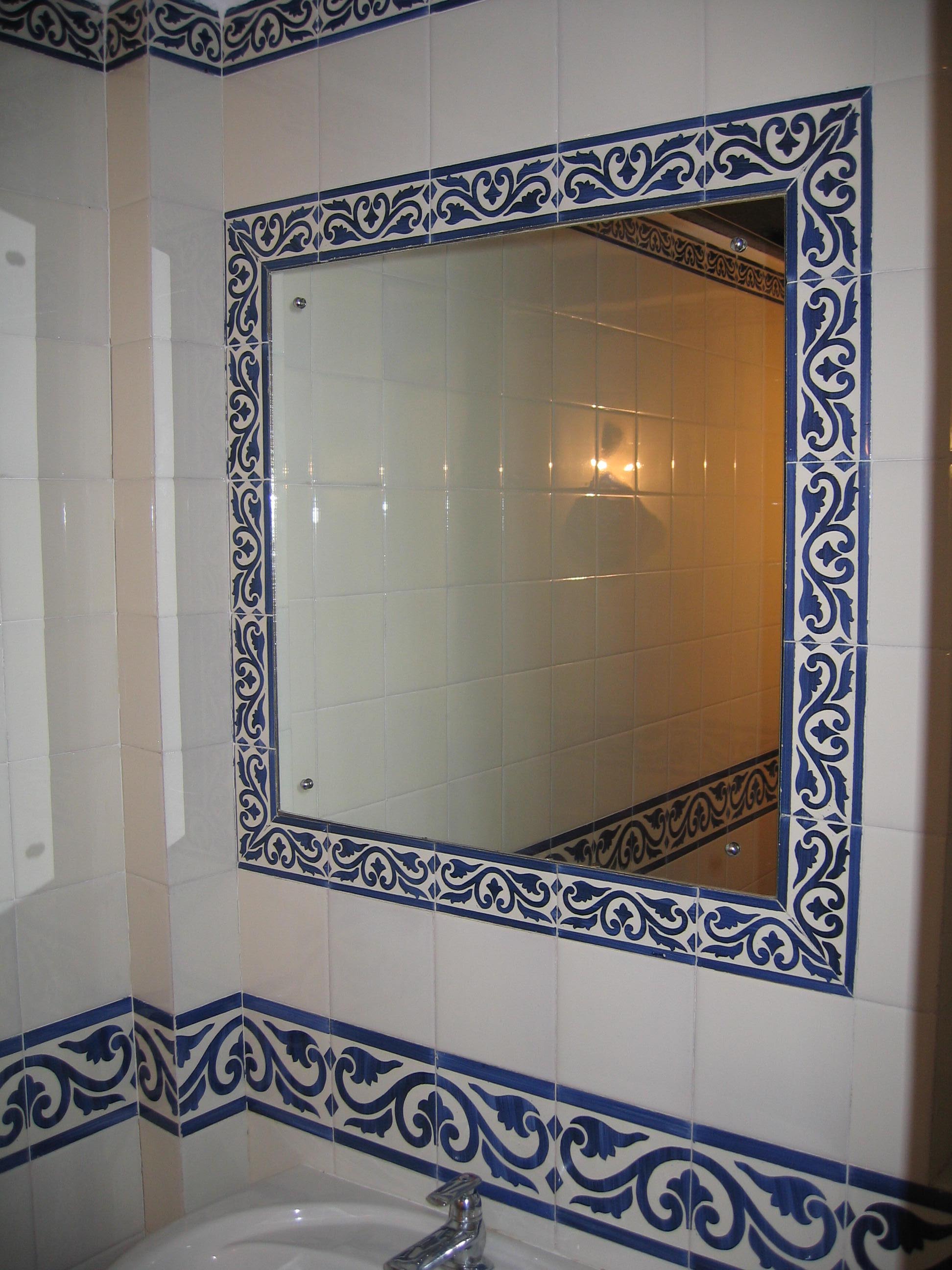 5 Types of Ceramic Mirror borders | Velha Goa Blogs